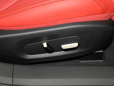 小米SU7 2024款 800km 四驱超长续航高阶智驾Max版 小米汽车 283/360张图片大全_汽车座椅图库-汽车之家