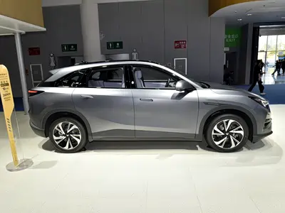 极狐 阿尔法T5 2024款 520 MAX ARCFOX极狐 7/34张图片大全_汽车外观图库-汽车之家