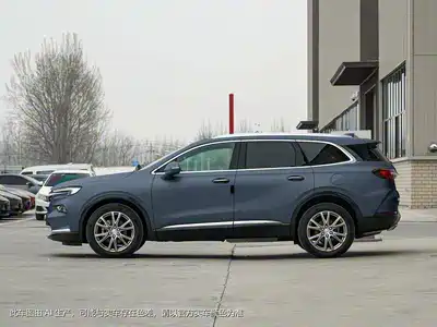 昂科旗 2022款 652T 四驱尊享旗舰型 7座 别克 11/36张图片大全_汽车外观图库-汽车之家