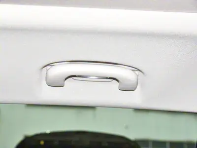 昂科威Plus 2024款 昂科威Plus 28T 两驱尊享版 别克 29/105张图片大全_汽车座椅图库-汽车之家