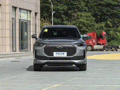 瑞虎9 2025款 2.0T 双离合两驱豪享版 5座 奇瑞 34/40张图片大全_汽车外观图库-汽车之家