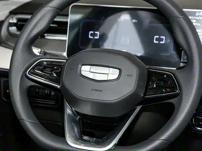 吉利几何E萤火虫 2024款 301km 星光 吉利几何 7/59张图片大全_汽车内饰图库-汽车之家