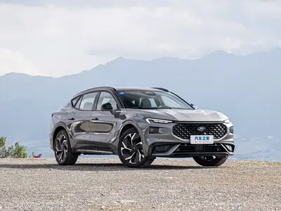 蒙迪欧 2024款 2.0T E-混动运动版 ST-Line 福特 90/101张图片大全_汽车外观图库-汽车之家