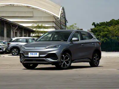 元PLUS 2024款 荣耀版 430KM 领先型 比亚迪 1/8张图片大全_汽车外观图库_攀岩灰-汽车之家