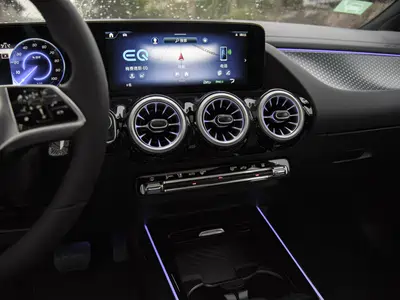 奔驰EQA 2025款 EQA 260 奔驰 26/151张图片大全_汽车内饰图库-汽车之家