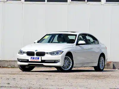 宝马3系 2013款 改款 320Li 豪华设计套装 宝马 7/14张图片大全_汽车外观图库-汽车之家