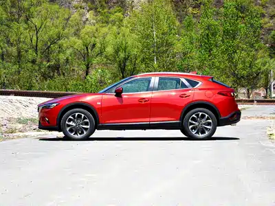 马自达CX-4 2016款 2.5L 自动四驱蓝天无畏版 马自达 4/11张图片大全_汽车外观图库_魂动红-汽车之家