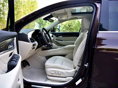 昂科旗 2022款 652T 四驱Avenir艾维亚 6座 别克 7/42张图片大全_汽车座椅图库-汽车之家