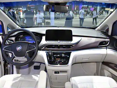 别克GL8 2021款 陆上公务舱 652T 尊贵型福祉版 别克 1/28张图片大全_汽车内饰图库_沉静灰-汽车之家