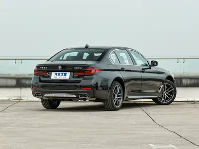 宝马5系 2022款 525Li M运动套装 宝马 7/14张图片大全_汽车外观图库-汽车之家