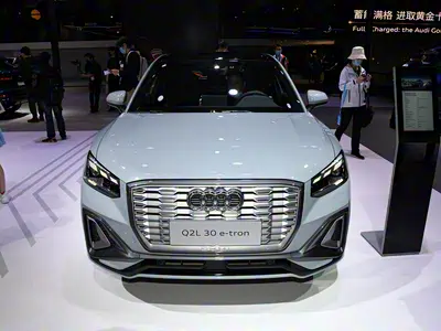 奥迪Q2L e-tron 2022款 Q2L e-tron 纯电智享型 奥迪 22/61张图片大全_汽车外观图库-汽车之家