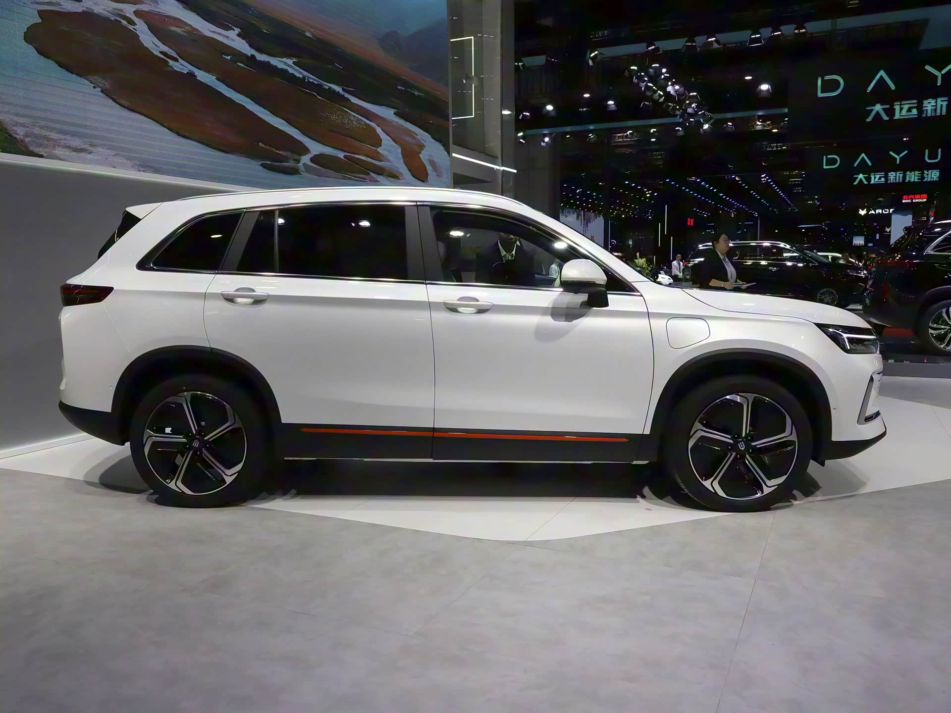 【图】创维汽车 创维HT-i 2023上海车展_993616_汽车之家