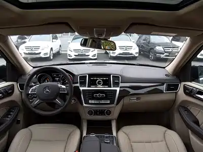 奔驰GL级 2015款 GL 350 CDI 4MATIC 奔驰 1/49张图片大全_汽车中控图库-汽车之家