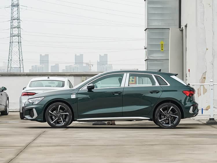 奥迪A3与A4L深度对比：哪款更适合你_车家号_发现车生活_汽车之家