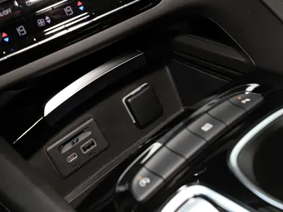 昂科威S 2020款 昂科威S 652T 两驱精英型 别克 30/40张图片大全_汽车内饰图库-汽车之家