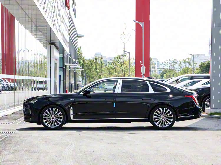豪华车大PK：红旗H9、奔驰E级、凯迪拉克CT6谁能胜出？_车家号_发现车生活_汽车之家