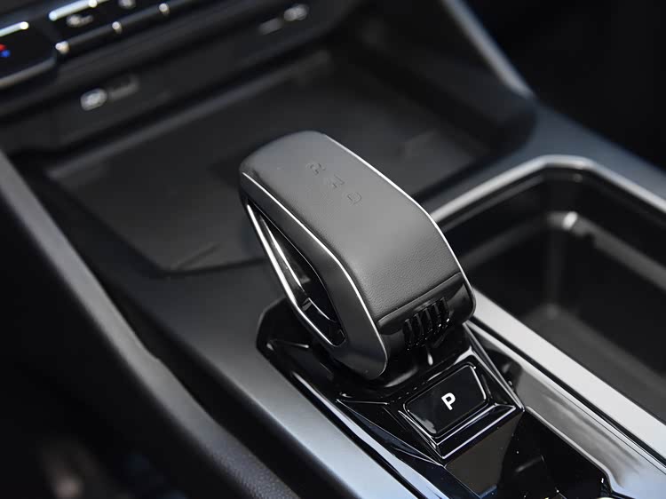 【文章】全新改款，豪越L2024款即将上市，内饰大升级_车家号_汽车之家