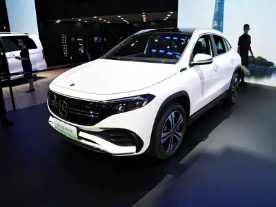 奔驰EQA 2022款 EQA 300 4MATIC 首发特别版 奔驰 1/118张图片大全_汽车车展图库-汽车之家
