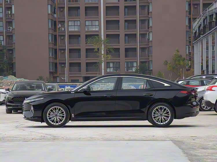 亲民价格背后的豪华体验：奔腾B70与红旗H5比较_车家号_发现车生活_汽车之家