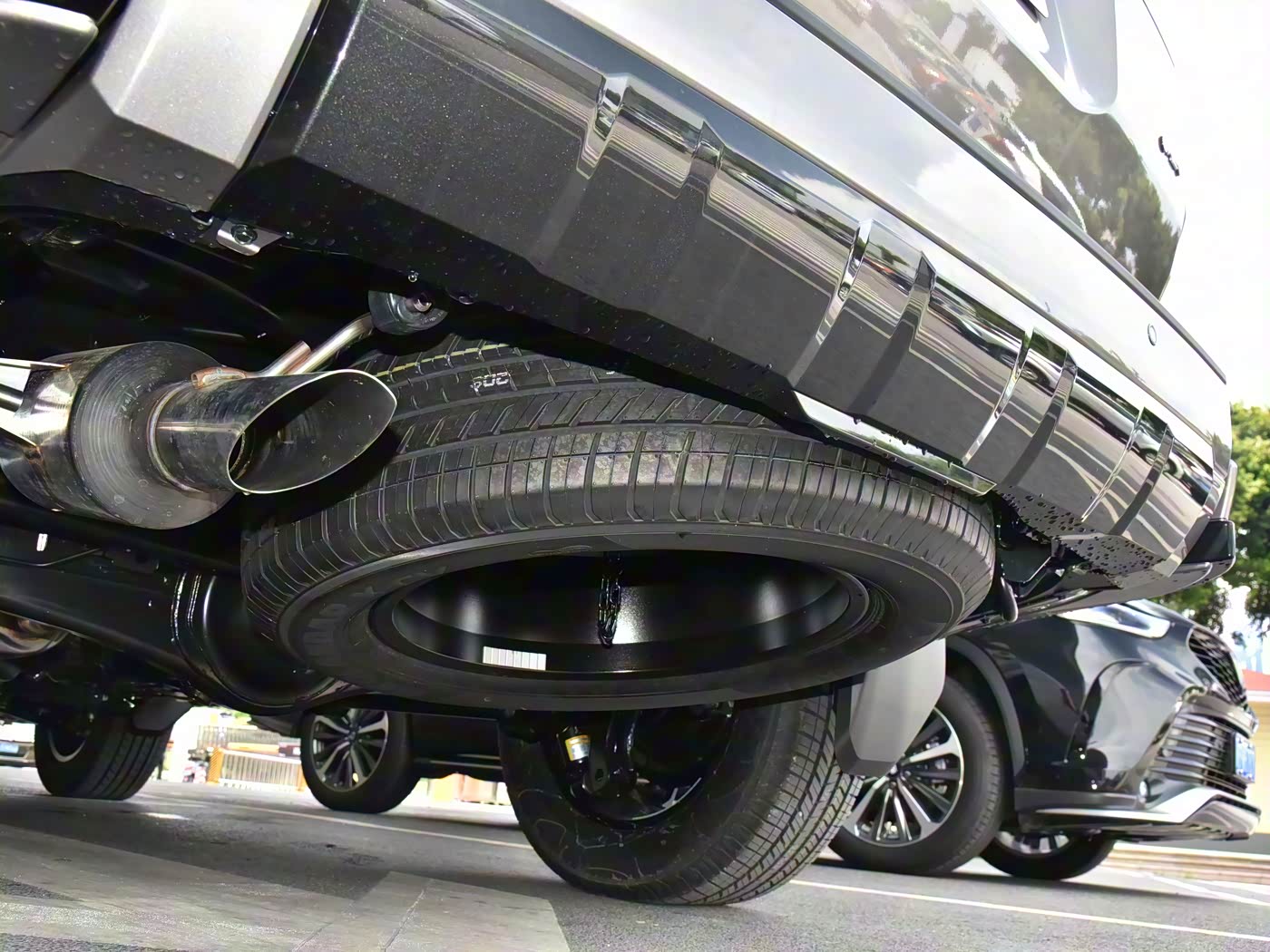 普拉多 2025款 2.4T 旗舰VX版 5座 丰田 62/196张图片大全_汽车细节图库-汽车之家