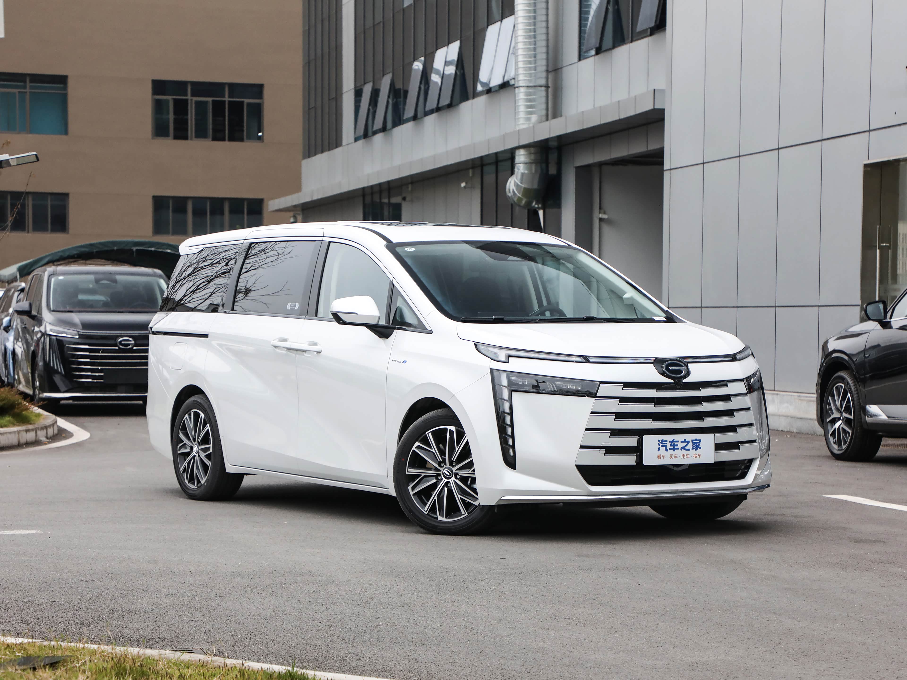 国产MPV，20.98万元起，传祺E8 PHEV综合续航1200km_车家号_发现车生活_汽车之家