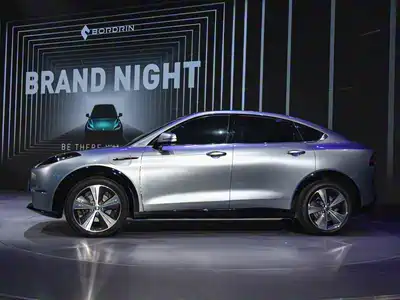 博郡iV6 2019款 试装车 博郡汽车 4/9张图片大全_汽车外观图库-汽车之家