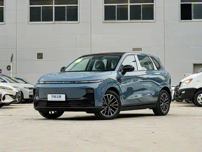 零跑B10 2025款 510悦享版 零跑汽车 1/8张图片大全_汽车外观图库_星夜蓝-汽车之家