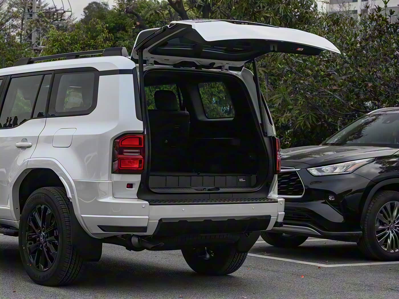 普拉多 2025款 2.4T 旗舰VX版 5座 丰田 87/96张图片大全_汽车座椅图库-汽车之家