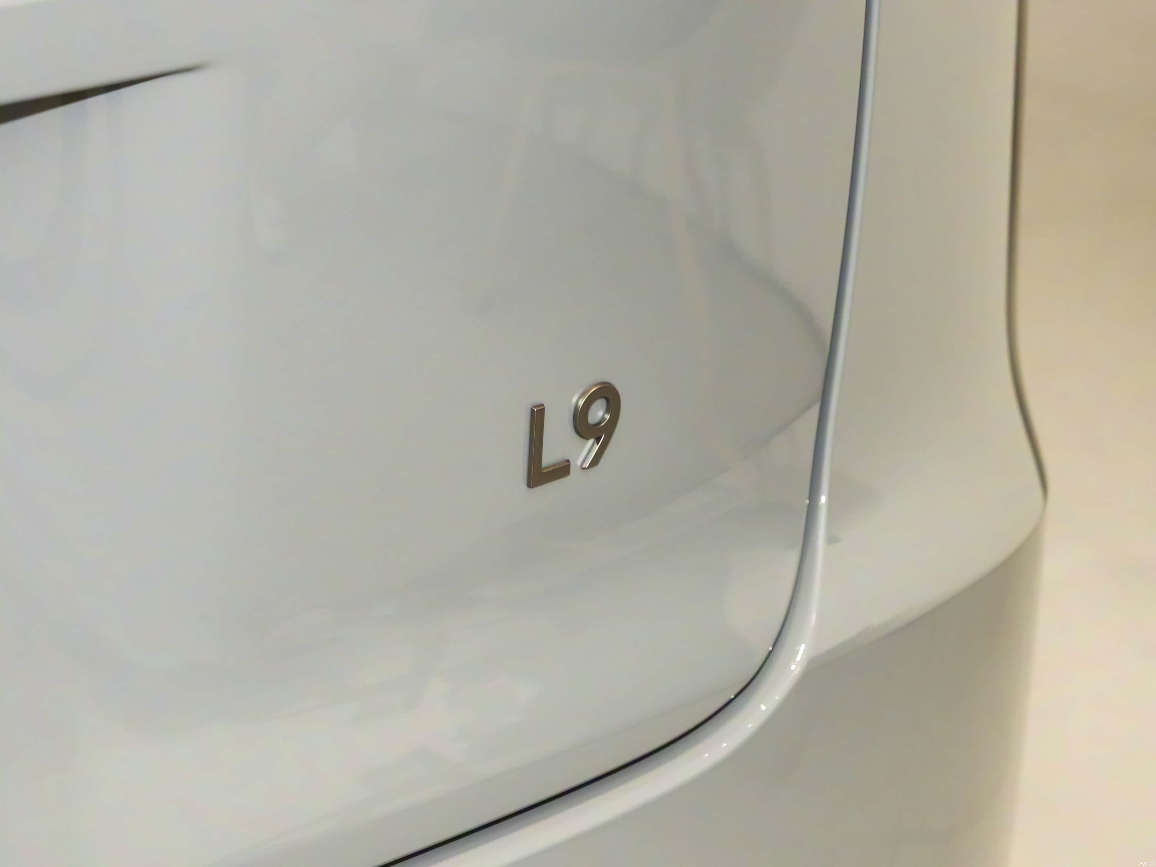 理想L9 2025款 Ultra 智能焕新版 理想汽车 123/619张图片大全_汽车细节图库-汽车之家