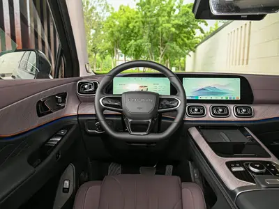 风云T10 2024款 210 奢享版 奇瑞 2/55张图片大全_汽车中控图库_暮光紫-汽车之家