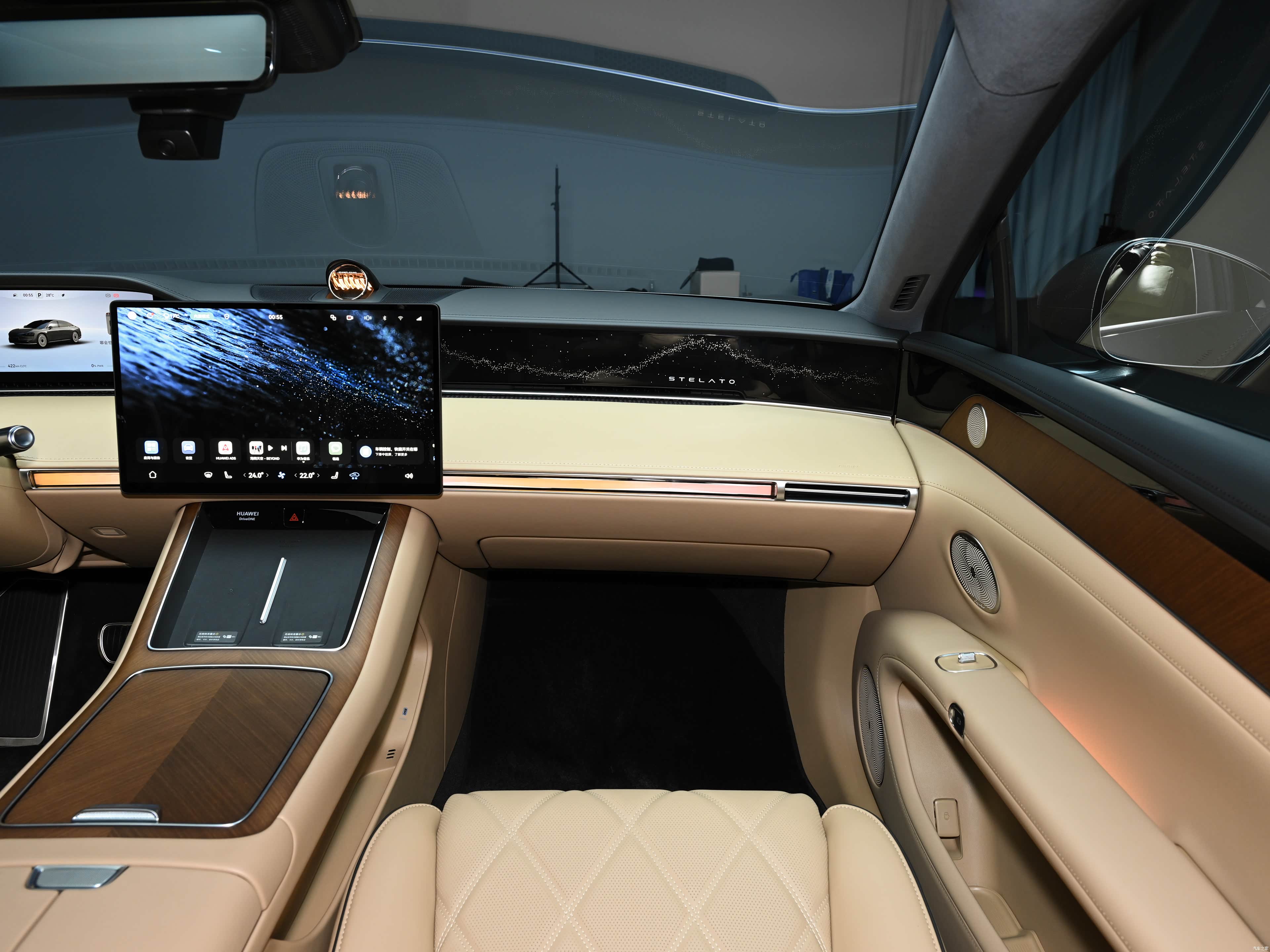 享界S9 2025款 增程 Ultra 鸿蒙智行 281/333张图片大全_汽车内饰图库-汽车之家