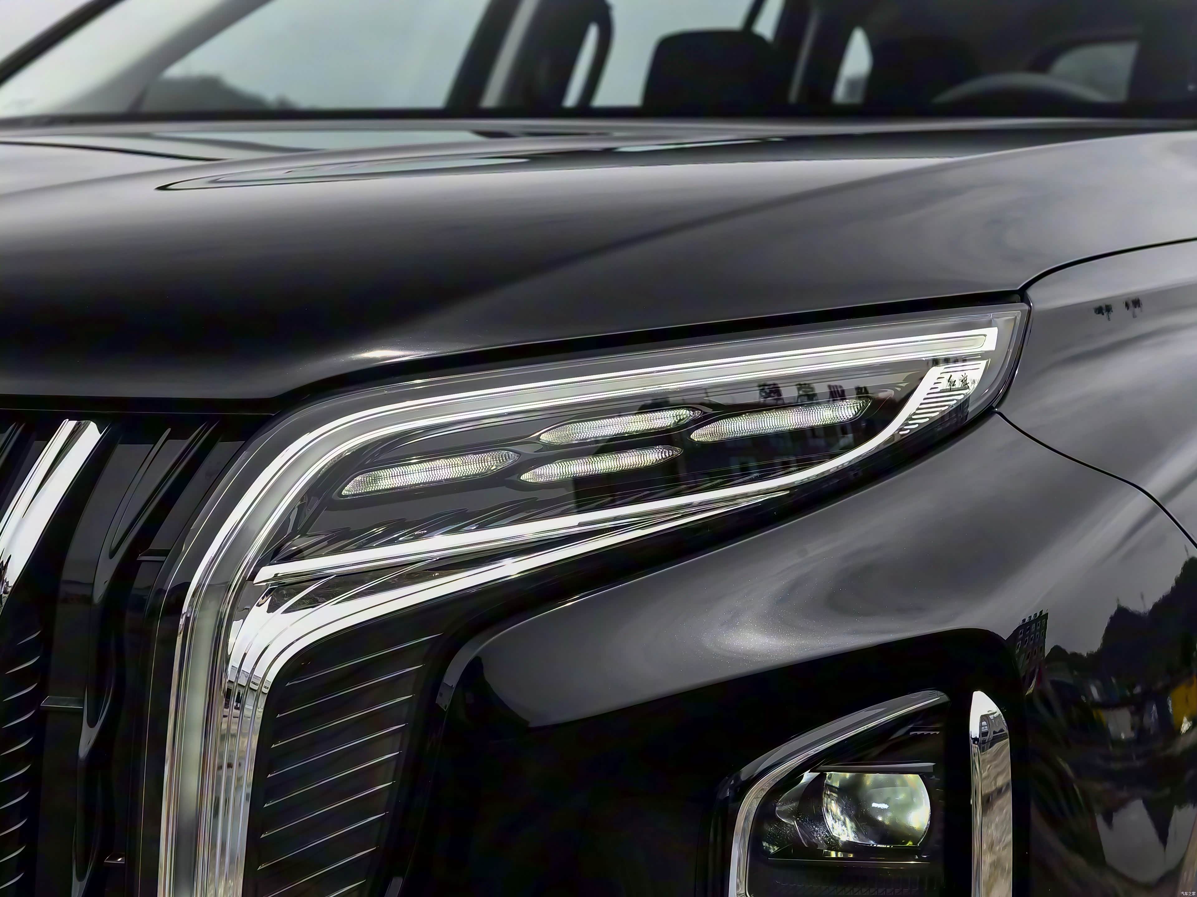 红旗HS7 PHEV 2024款 2.0T PHEV 四驱旗畅版 6座 红旗 107/114张图片大全_汽车细节图库-汽车之家