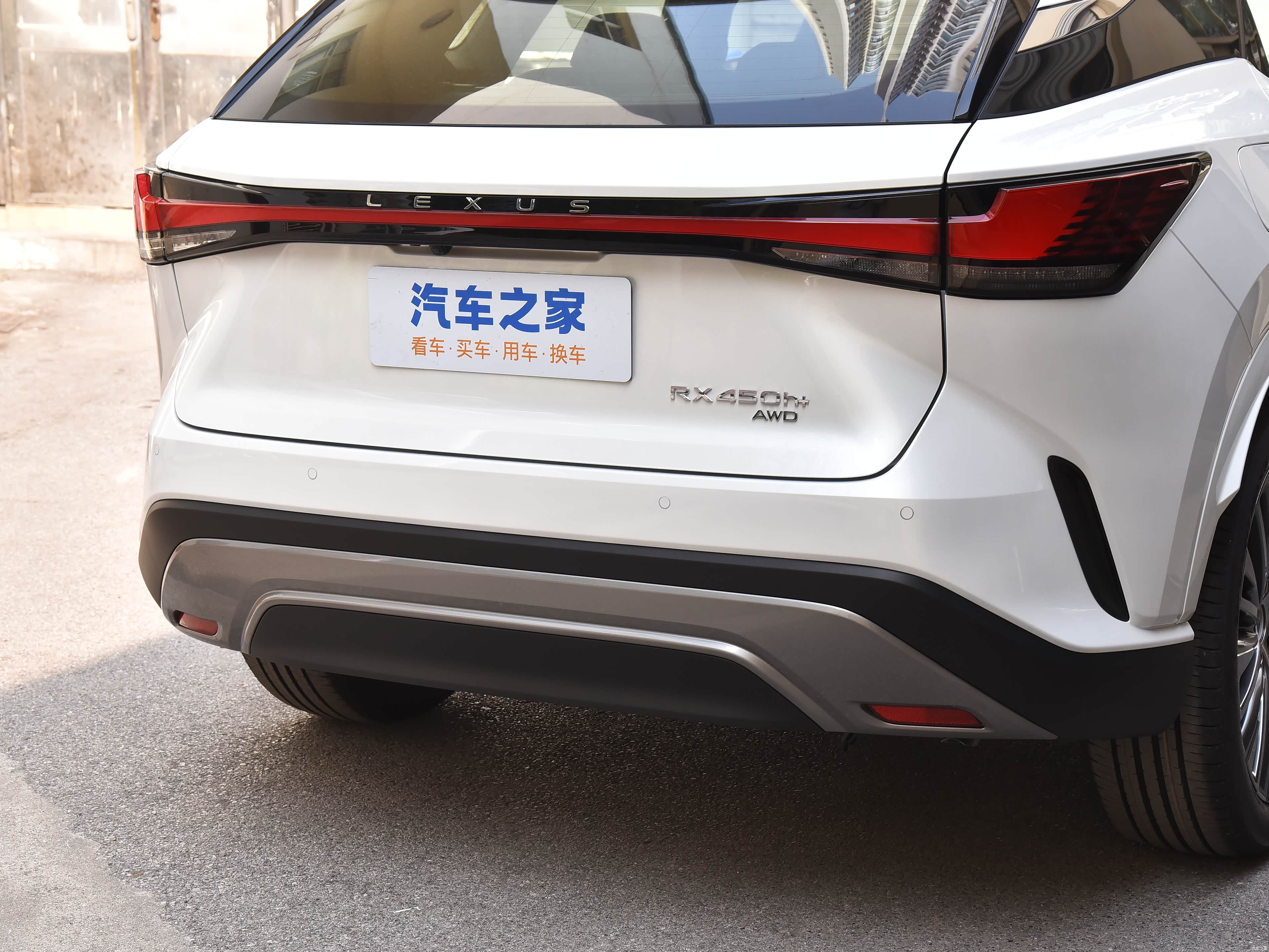 雷克萨斯RX新能源 2025款 450h+ 四驱畅享版 雷克萨斯 82/123张图片大全_汽车细节图库-汽车之家