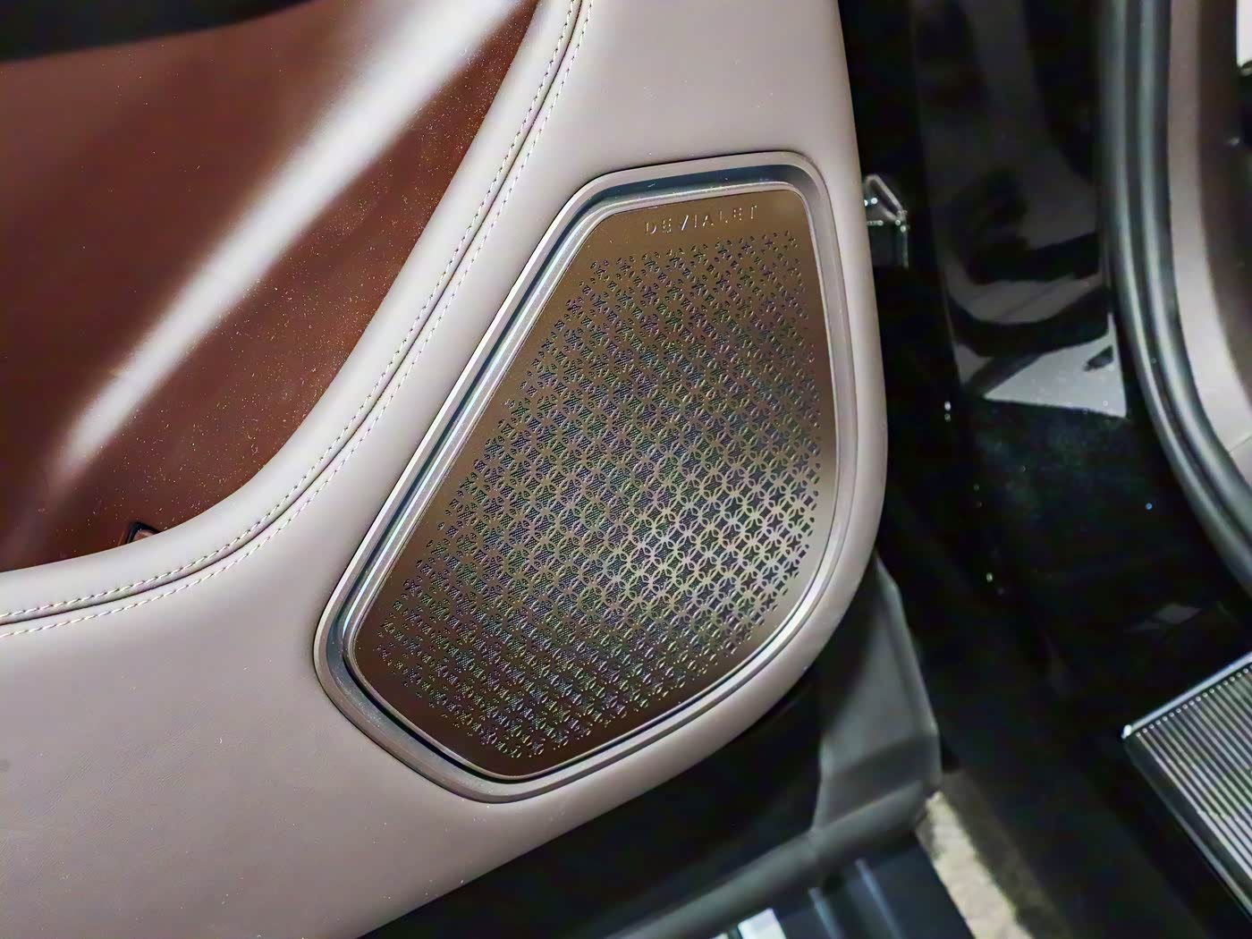 腾势N9 2025款 旗舰型 腾势 91/305张图片大全_汽车座椅图库-汽车之家