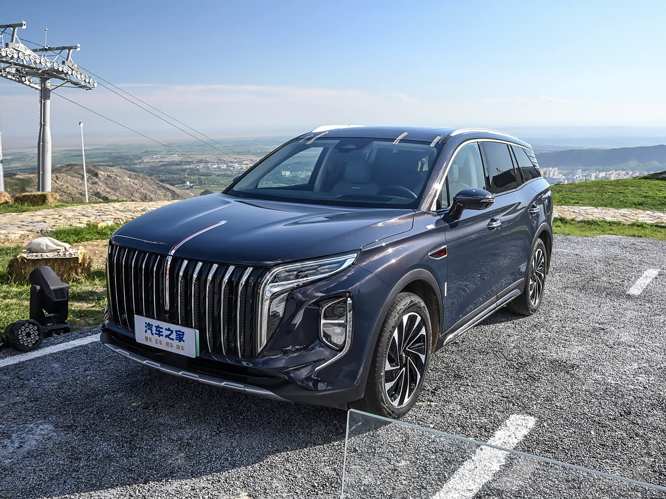 【图】红旗HS7 PHEV 2024款 2.0T PHEV 四驱旗领版 6座报价_图片_红旗_汽车之家