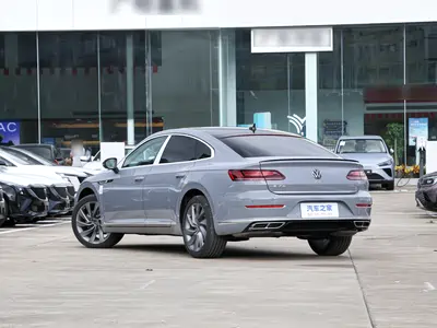 一汽-大众CC 2024款 380TSI 耀目 众享款 大众 5/8张图片大全_汽车外观图库-汽车之家