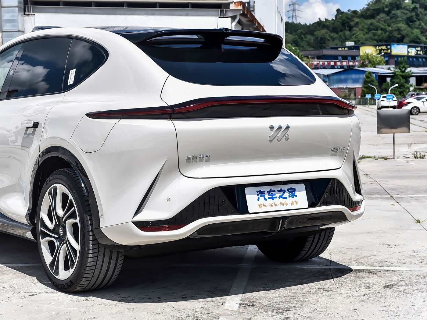 智己LS7 2024款 100kWh Max Lux后驱版 智己汽车 120/140张图片大全_汽车细节图库-汽车之家