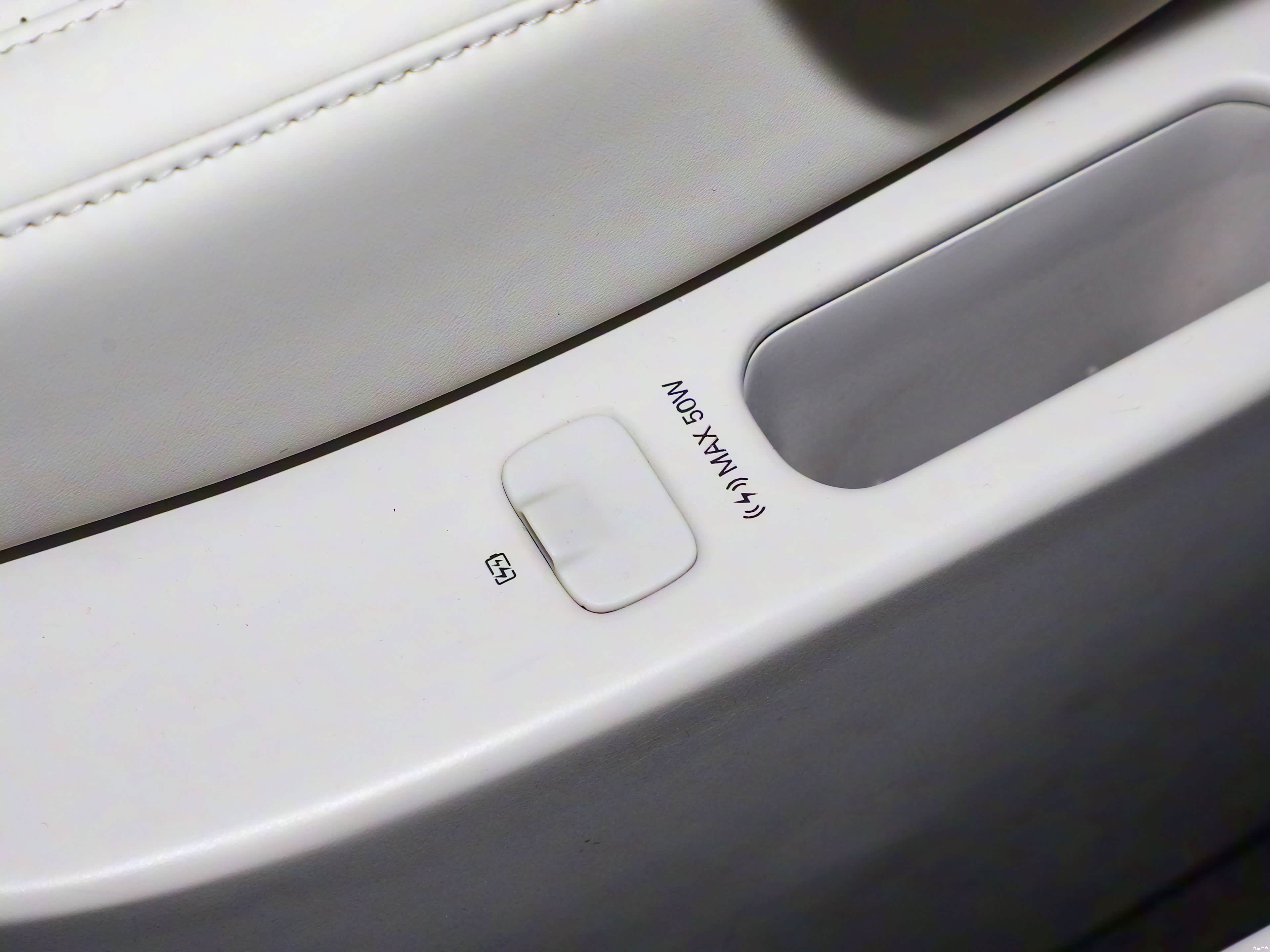 腾势N9 2025款 高配版 腾势 74/283张图片大全_汽车座椅图库-汽车之家