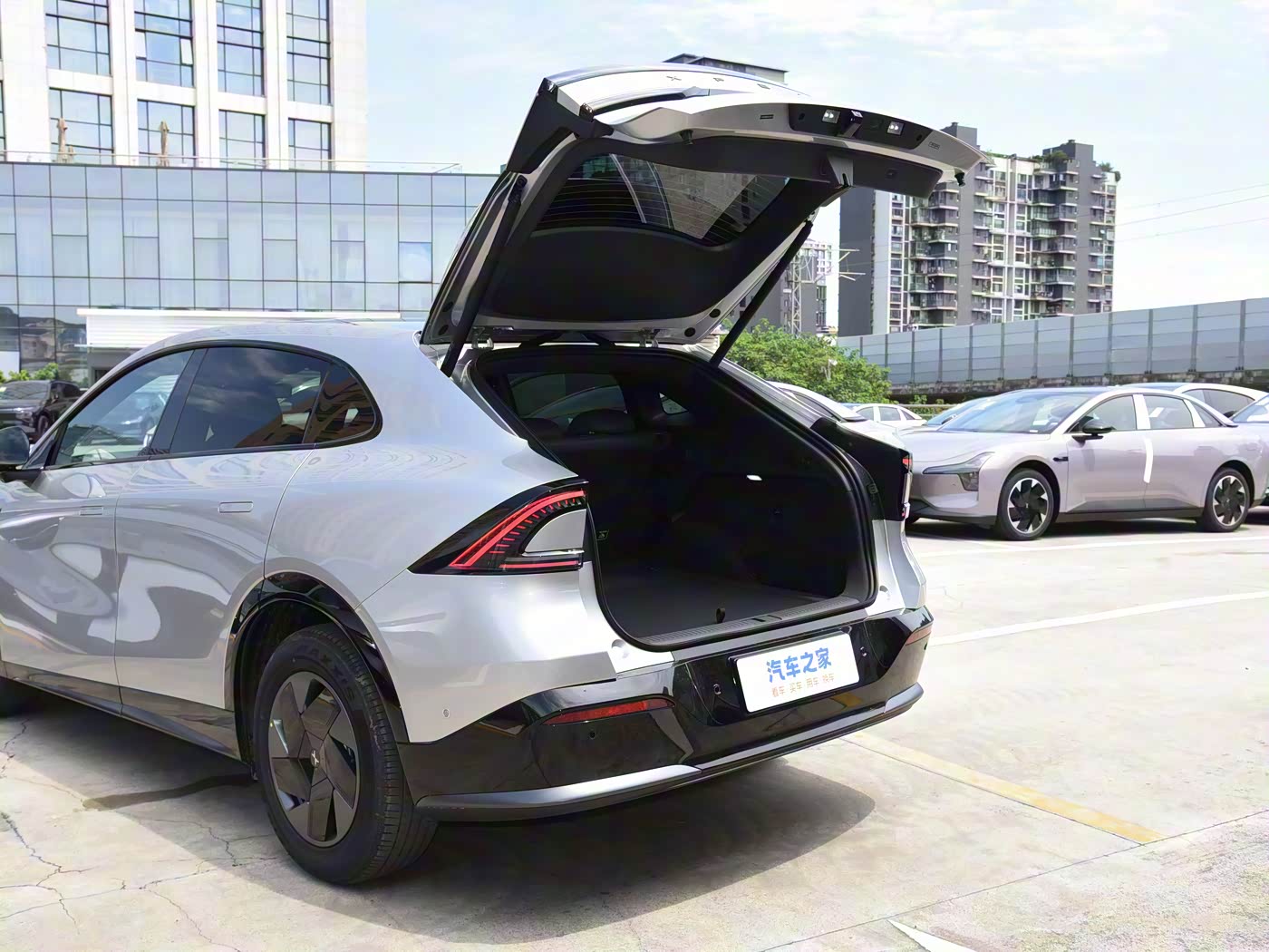 小鹏G7 2025款 602 长续航 Max 小鹏 146/150张图片大全_汽车座椅图库-汽车之家