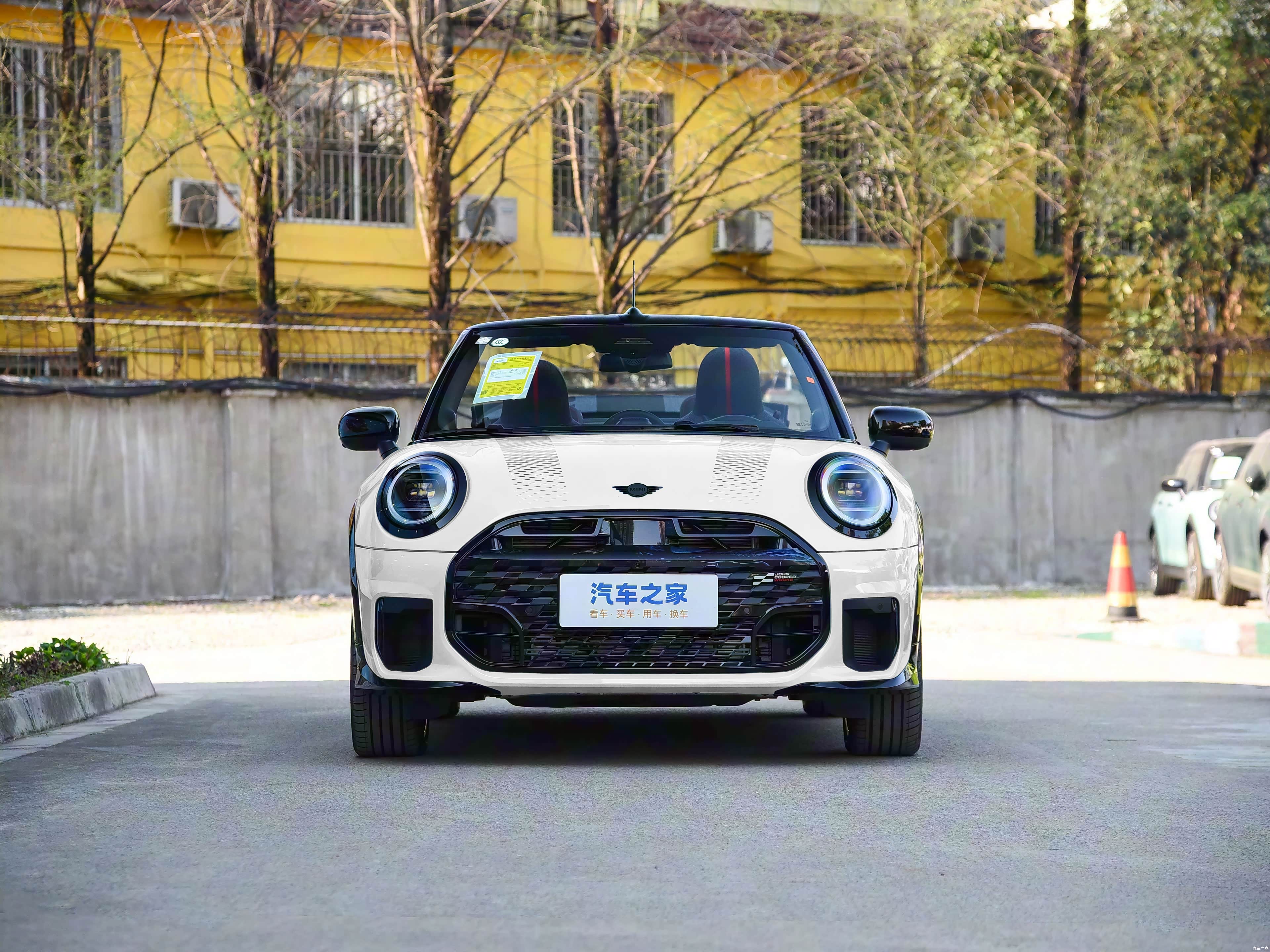 MINI 2025款 2.0T COOPER S CABRIO 赛车手 MINI 80/94张图片大全_汽车外观图库-汽车之家