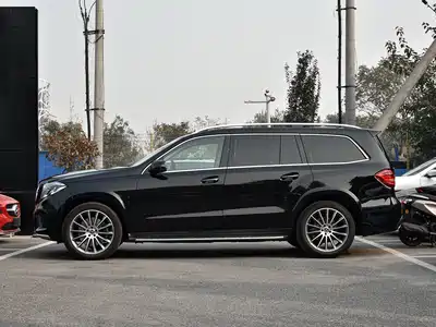 奔驰GLS 2018款 GLS 500 4MATIC 奔驰 4/7张图片大全_汽车外观图库-汽车之家